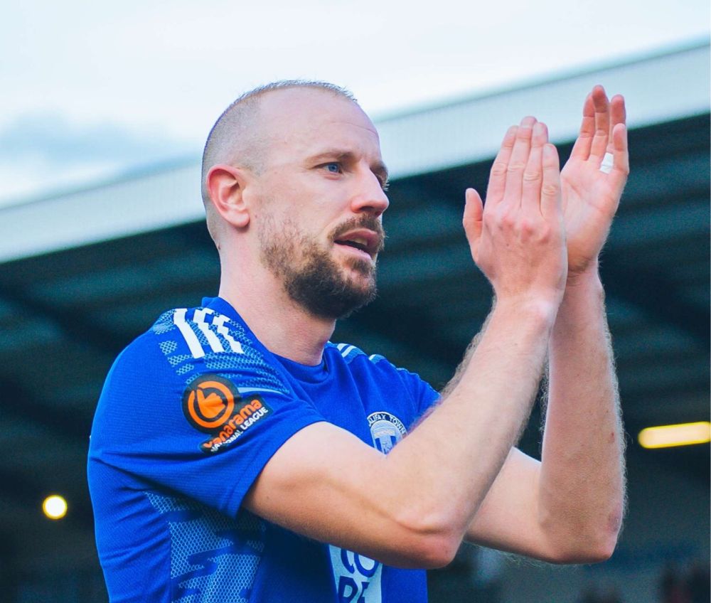 Luke Summerfield Signs New Deal - FC Halifax Town